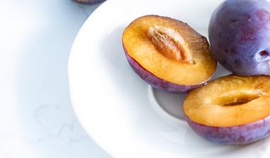 Freezing Fresh Plums